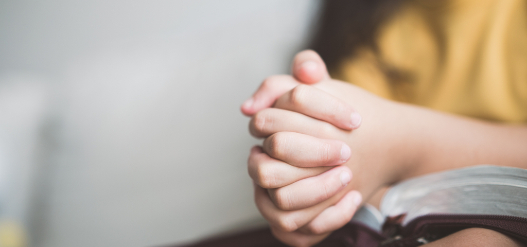 Seven ways to pray about free speech | CARE